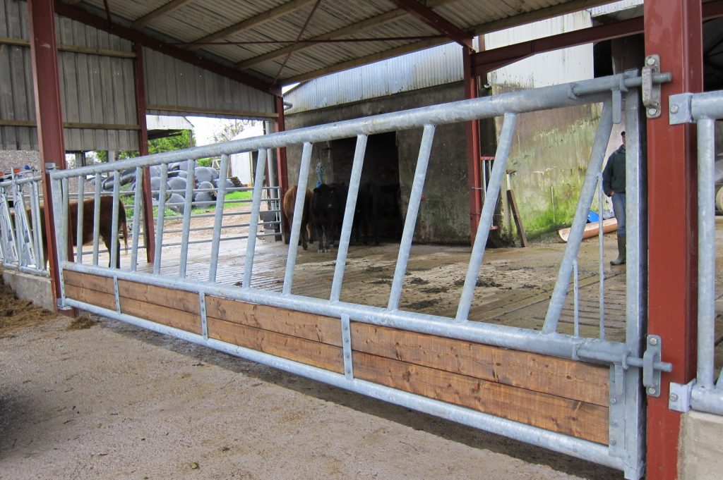 Cattle Feed Barriers | Allenweld - Quality Equine and Agri Products