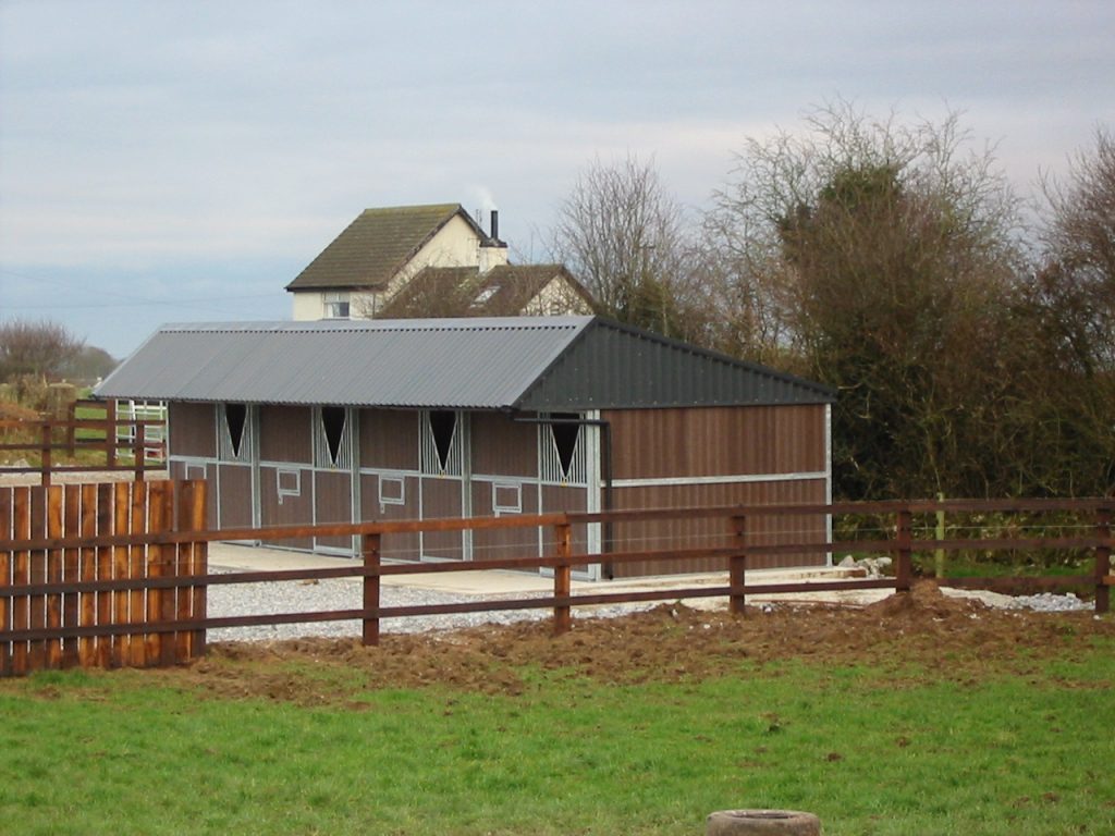 External Stables | Allenweld - Quality Equine and Agri Products
